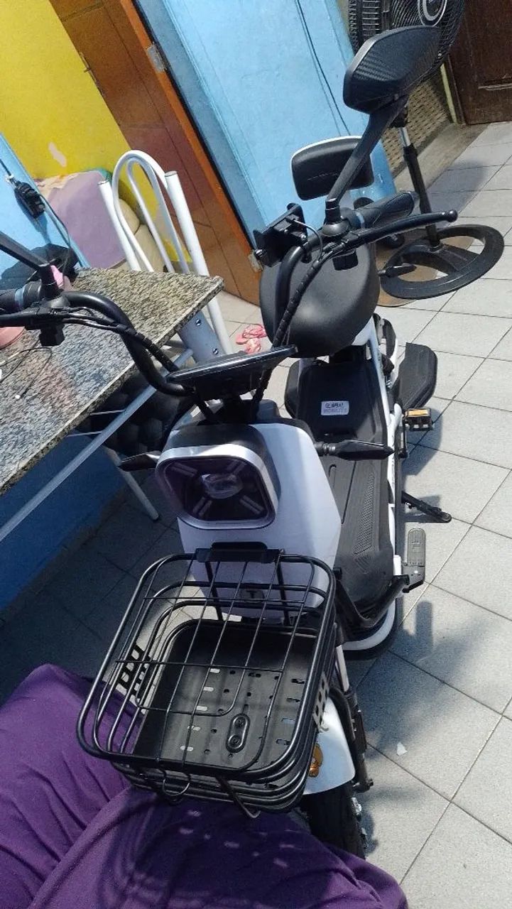 Vendo bicicleta elétrica trixx 600 watts tem nota fiscal aceito cartão ...