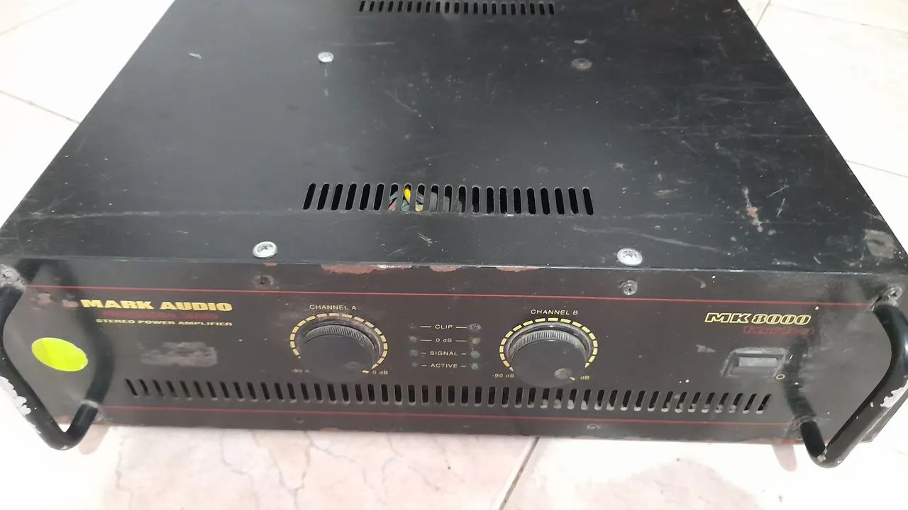Amplificador Mark Audio MK 8000 + mesa de som wattson - Aparelhos de ...