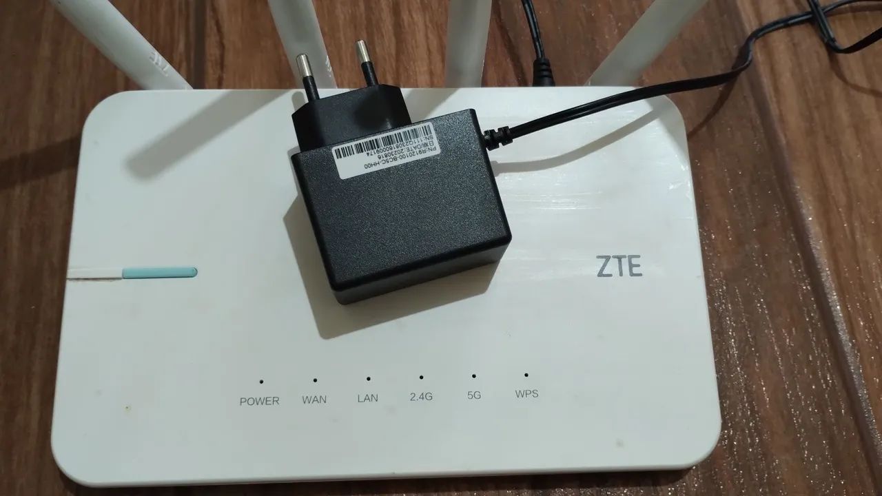 Roteador ZTE AC1200 2.4ghz 5ghz - Conectividade e Dispositivos de Rede ...