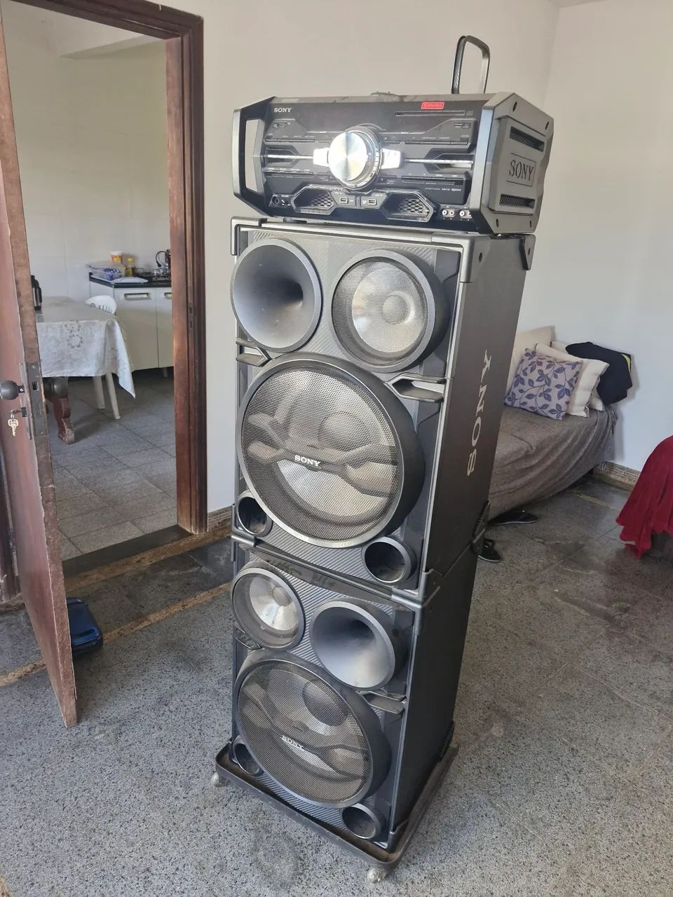 Aparelho de som Sony modelo HCD SH2000 - Aparelhos de Som - Samambaia ...