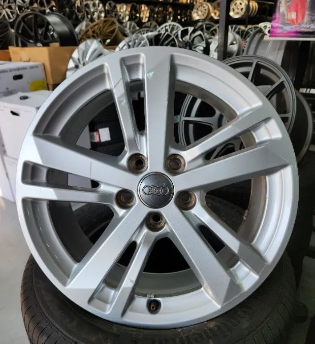 Jogo de rodas Audi Q3 aro 17 Furação 5x112 - Peças para carros, vans e ...
