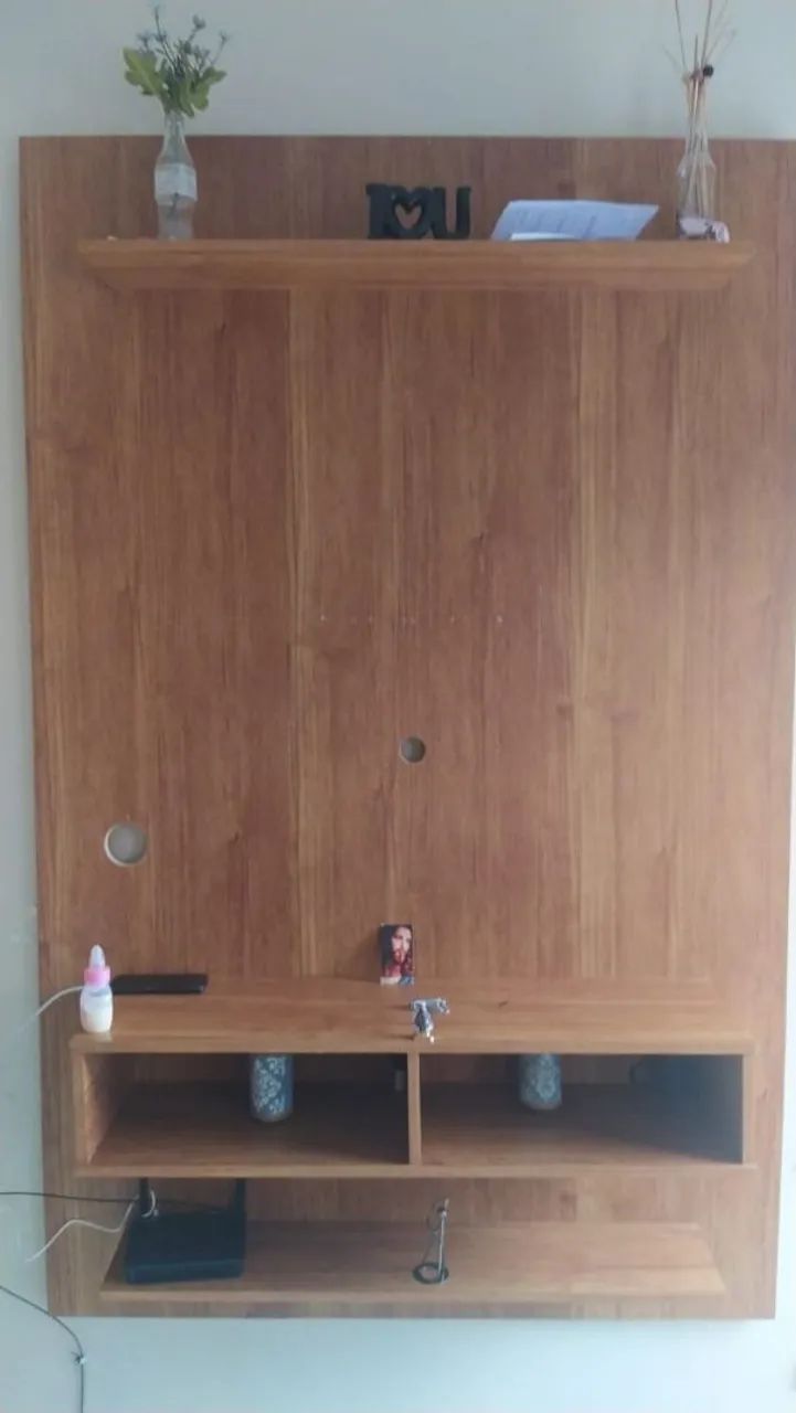 Rack de Parede em Madeira Maciça - Racks e Painéis - Lindéia (Barreiro ...