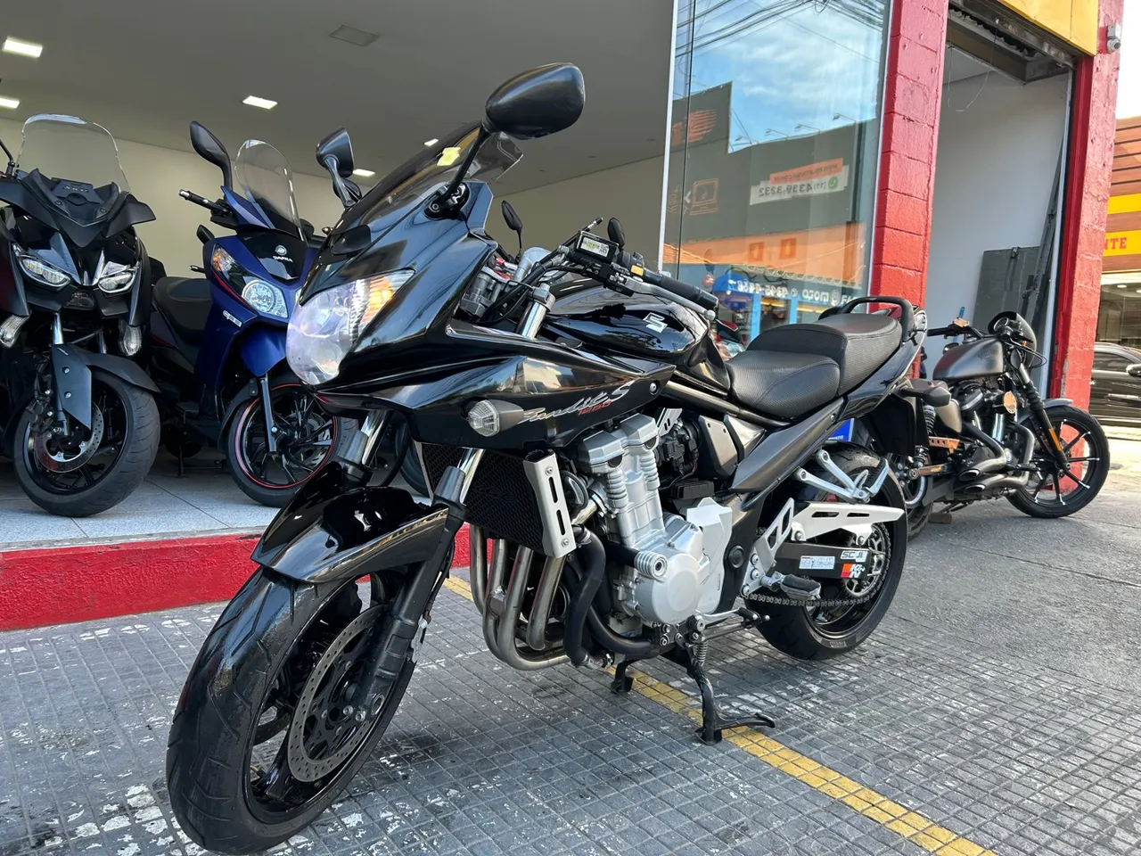 Motos Suzuki Bandit N-1250 no Brasil