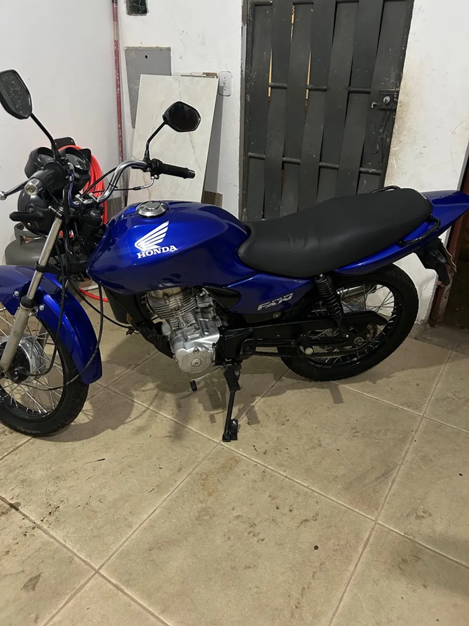 Motos HONDA CG 2005 no Brasil