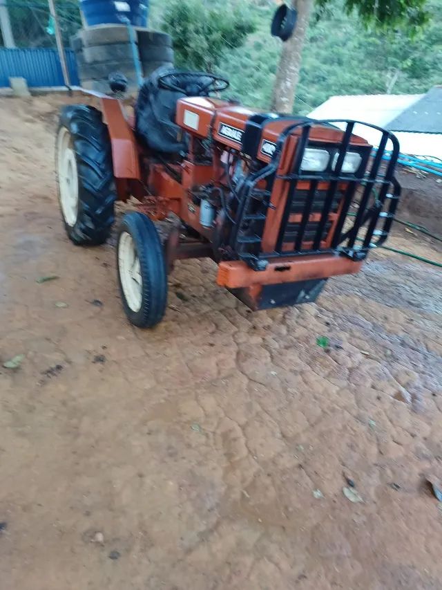 "trator agrale 4100" - Tratores e máquinas agrícolas no Brasil