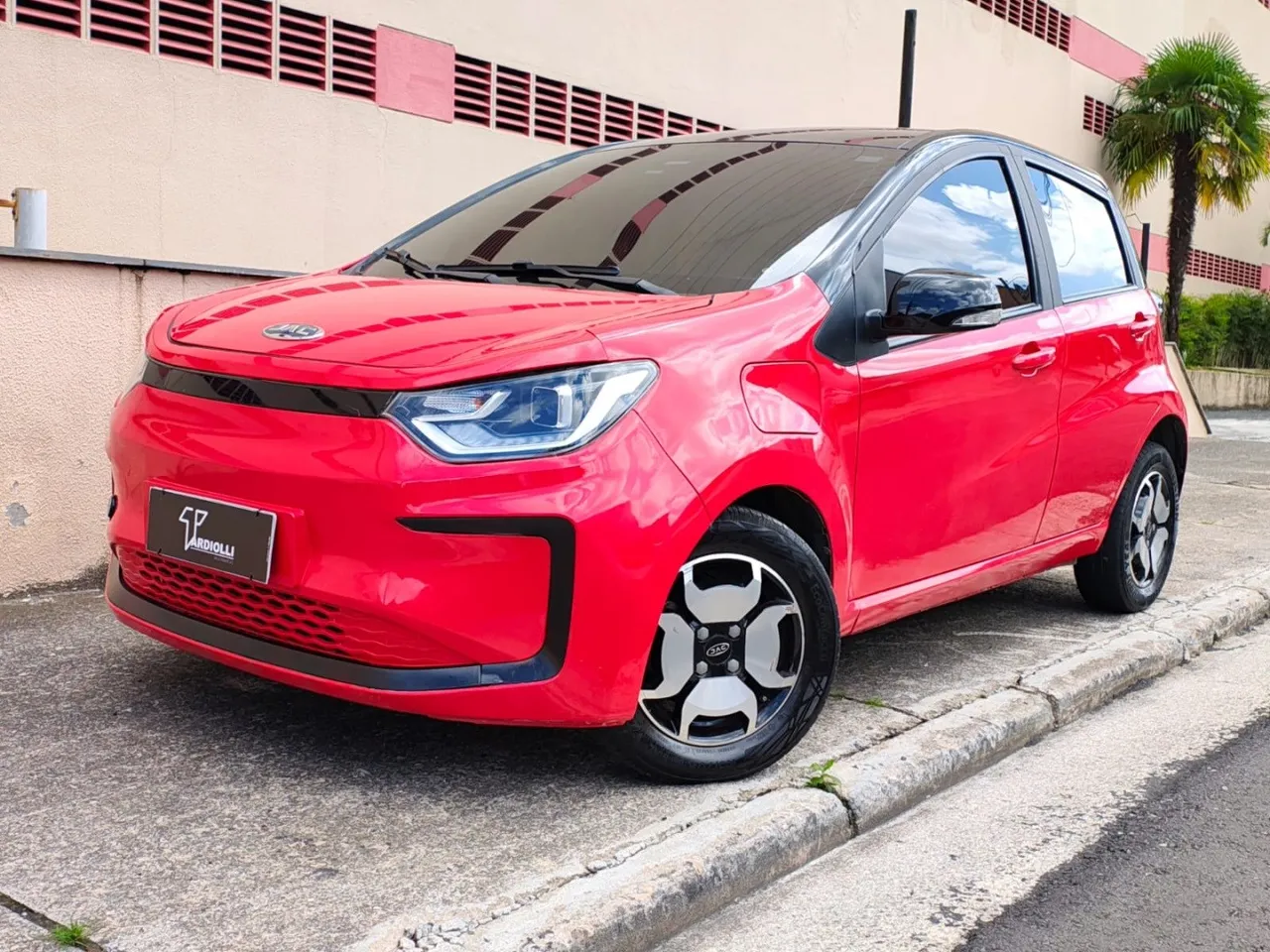JAC E-JS1 Usados e Novos