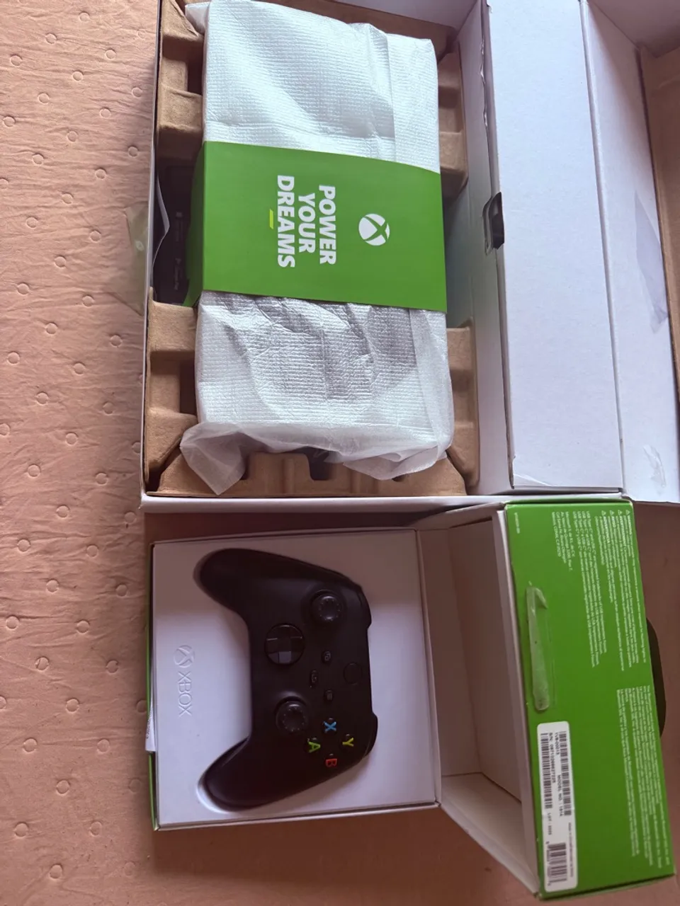 "console xbox series s" - Consoles de Vídeo Game no Brasil