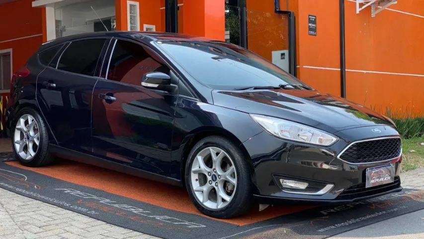 FORD FOCUS 2016 Usados e Novos