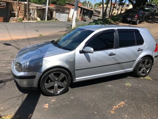VOLKSWAGEN GOLF 2001 Usados e Novos