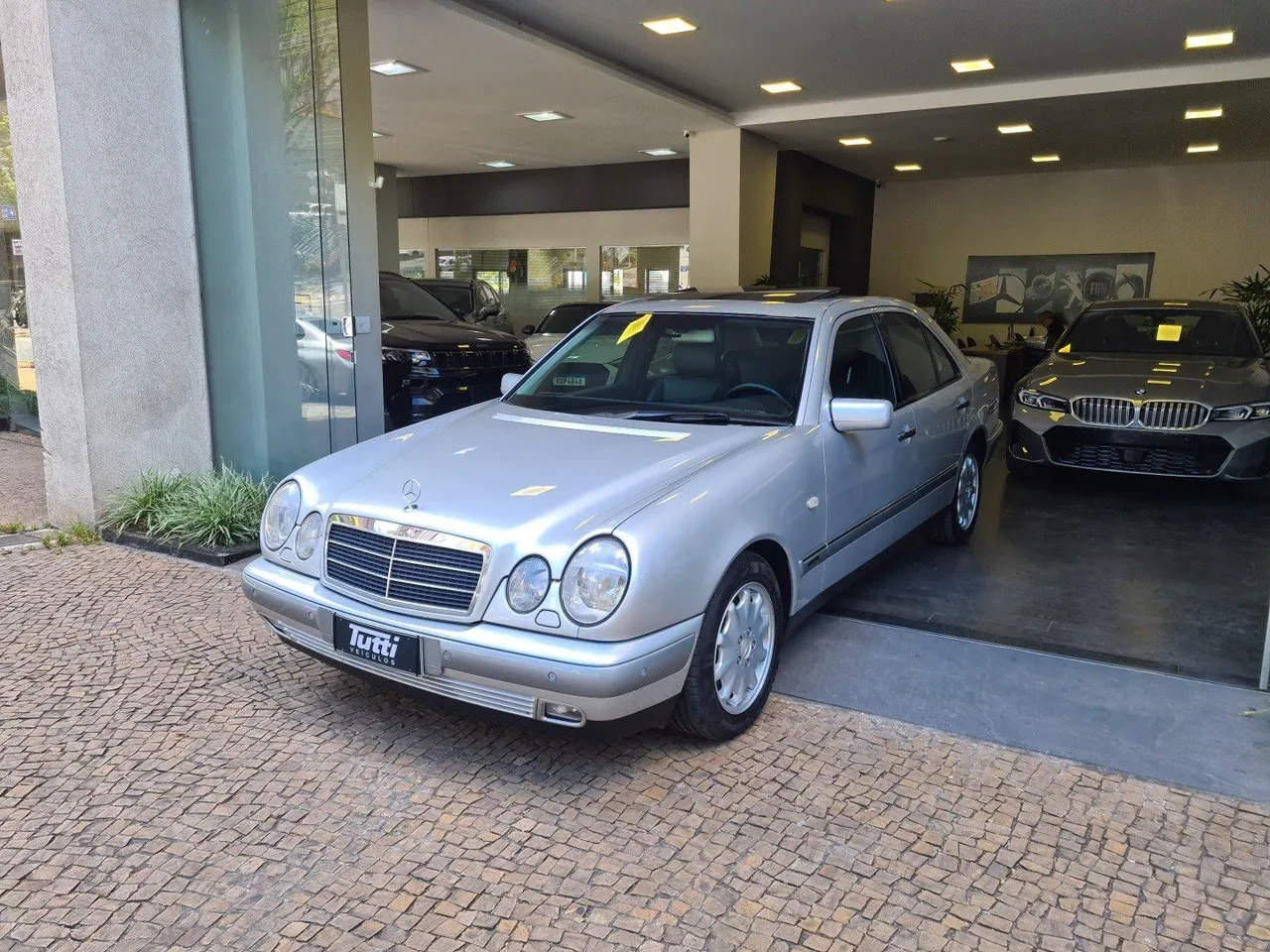 MERCEDES-BENZ E-430 Usados e Novos