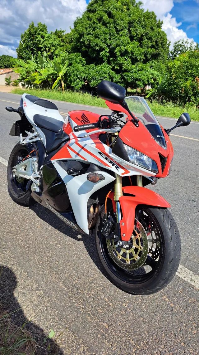 Motos HONDA CBR 2012 no Brasil