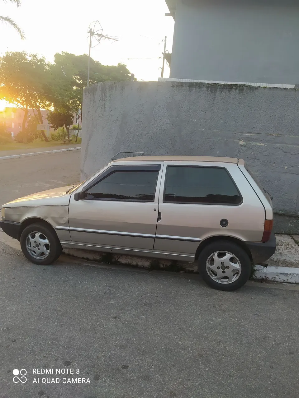FIAT UNO 2000 Usados e Novos
