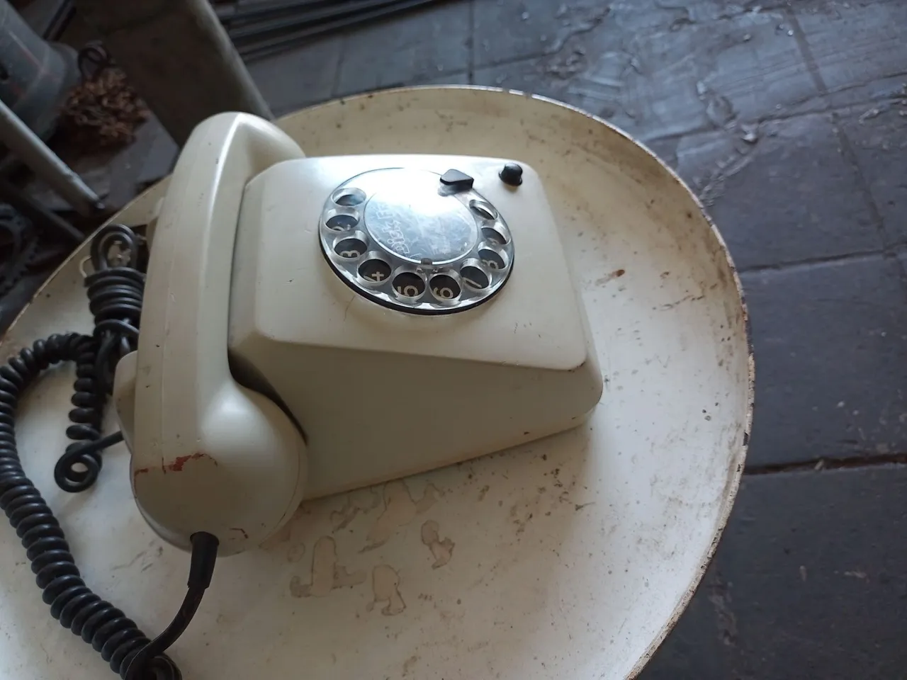 "telefone antigo" no Brasil