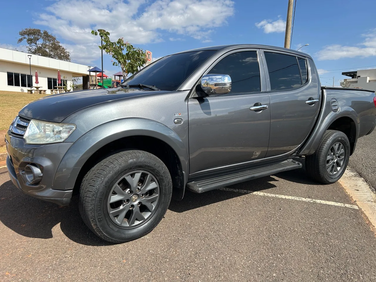 Mitsubishi L200 2016 Usados e Novos