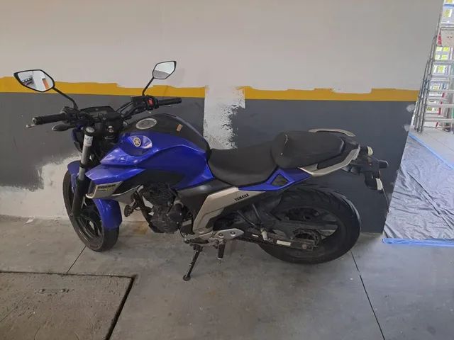 Motos YAMAHA FZ25 no Brasil