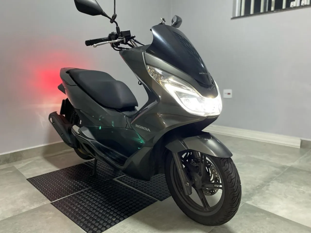 Motos Honda PCX 2019 no Brasil