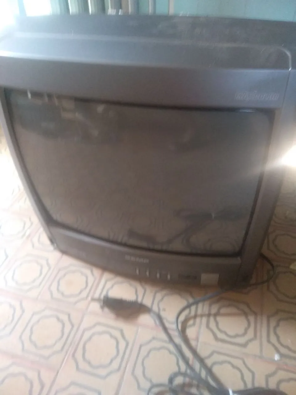 "tv antiga 14 polegadas" - TVs no Brasil