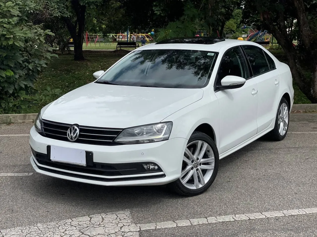 "volkswagen jetta 2017" - Carros Usados e Novos à venda