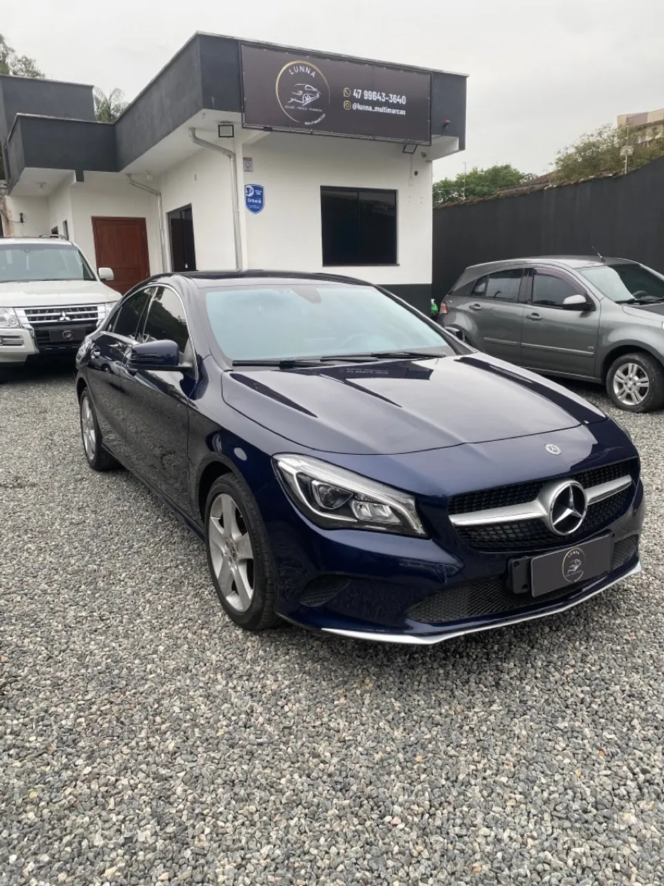 MERCEDES-BENZ CLA-180 Usados e Novos