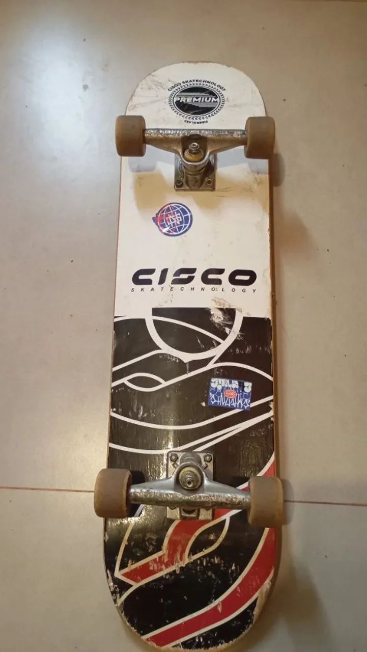 Skate completo shape cisco Fiber glass - Esportes Sobre Rodas ...
