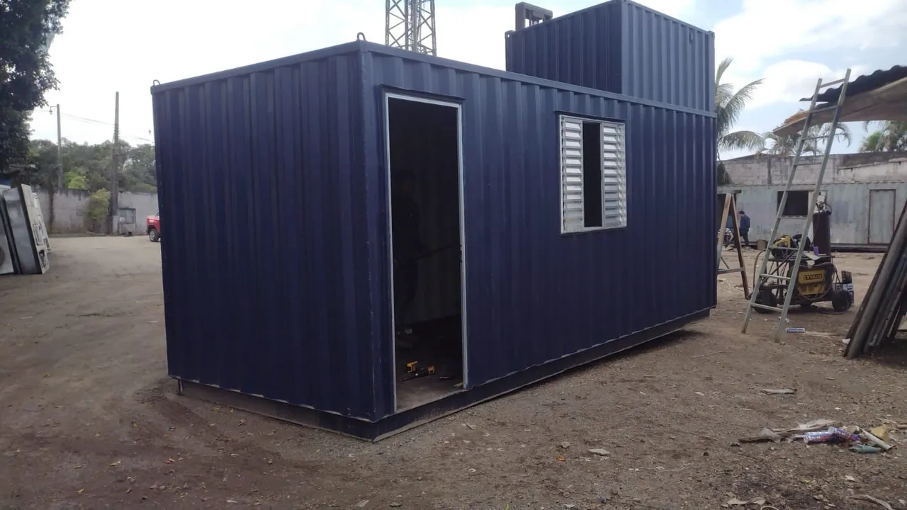 "container de 10 pes" no Brasil