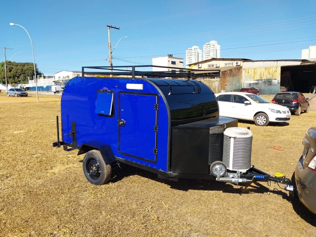 "mini trailer" no Brasil