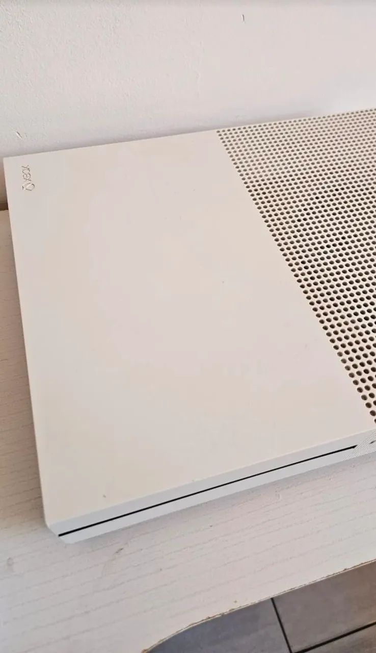 Xbox One S 1TB com jogos - Consoles de Vídeo Game - Cosmos, Rio de ...