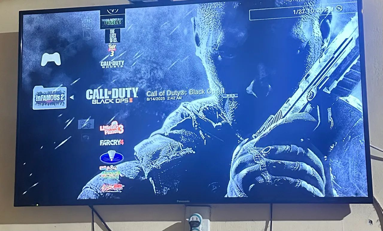 PS3 Super Slim 1TB + 2 controles! - Consoles de Vídeo Game - Novo ...