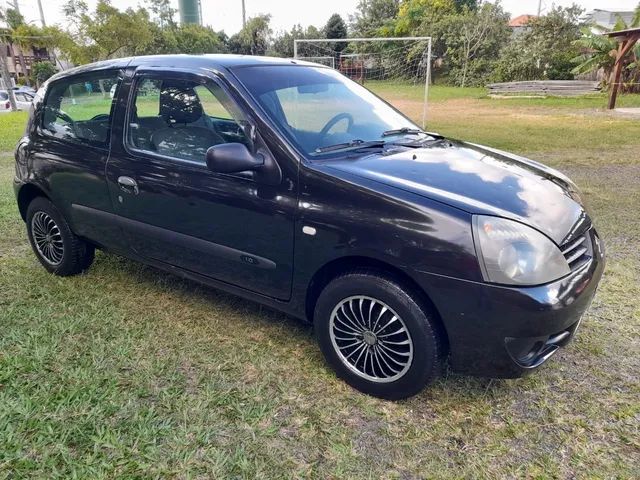 RENAULT CLIO 2006 Usados e Novos