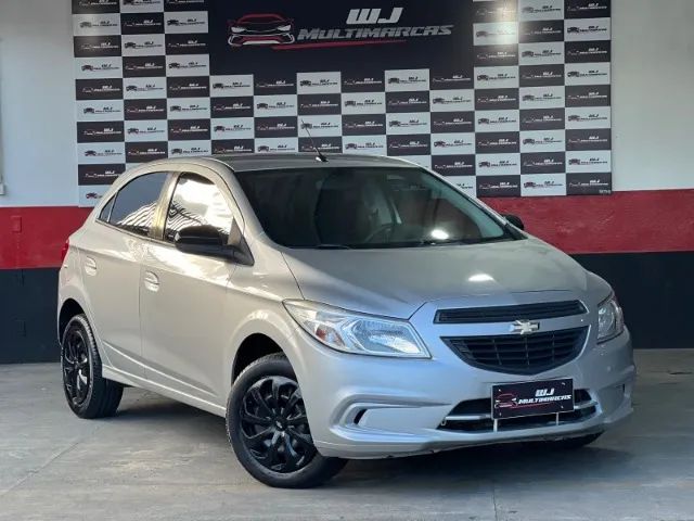 CHEVROLET ONIX 2016 Usados e Novos