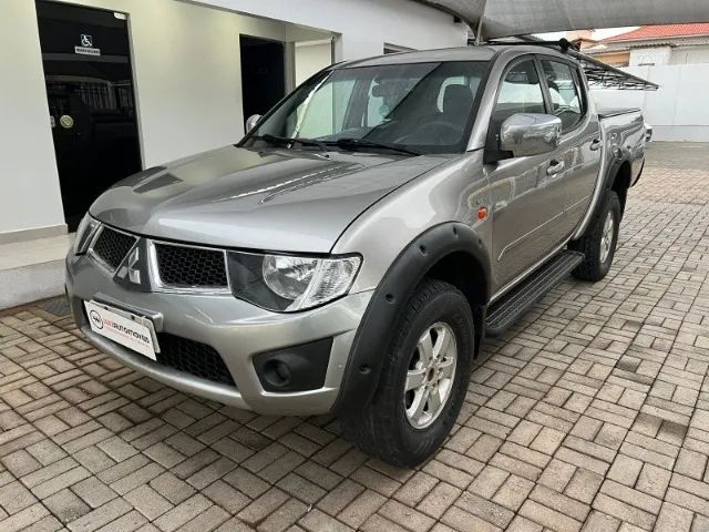 MITSUBISHI L200 a diesel 2012 Usados e Novos