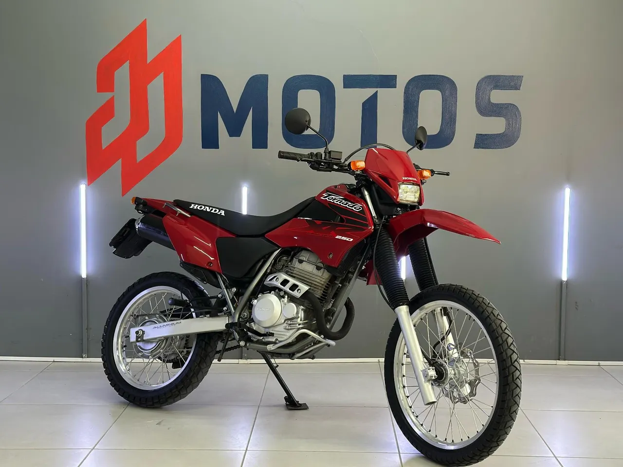 Motos HONDA XR 2003 no Brasil