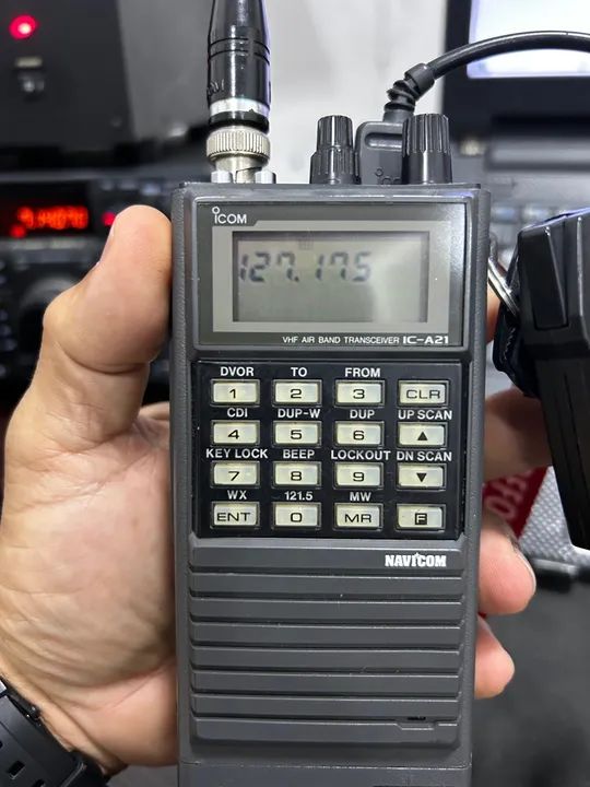 Rádio Transmissor Icom IC-A21 banda Aerea