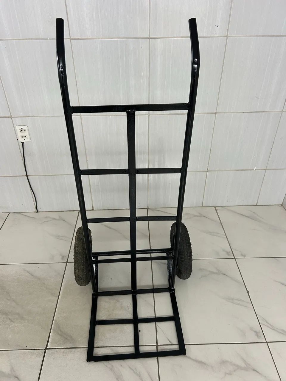 Carrinho de carga - Trailers e carrinhos comerciais - José Américo de ...