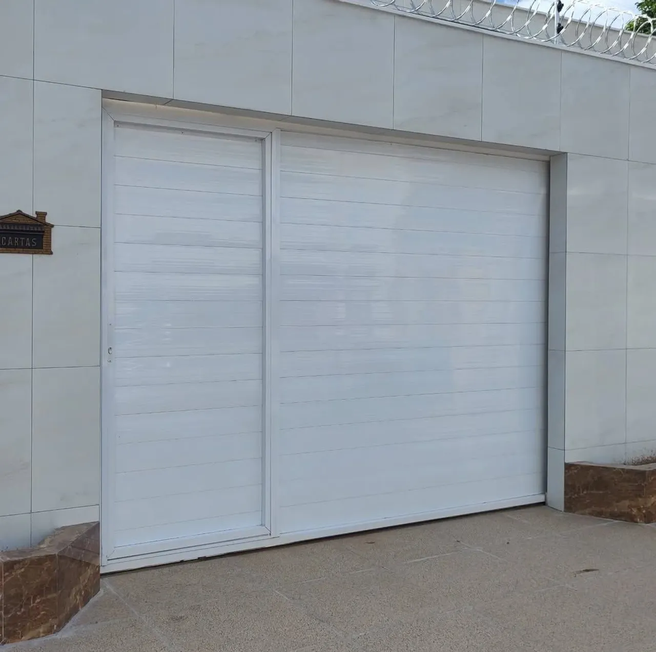"portao de garagem de aluminio" - Portas e Janelas no Brasil