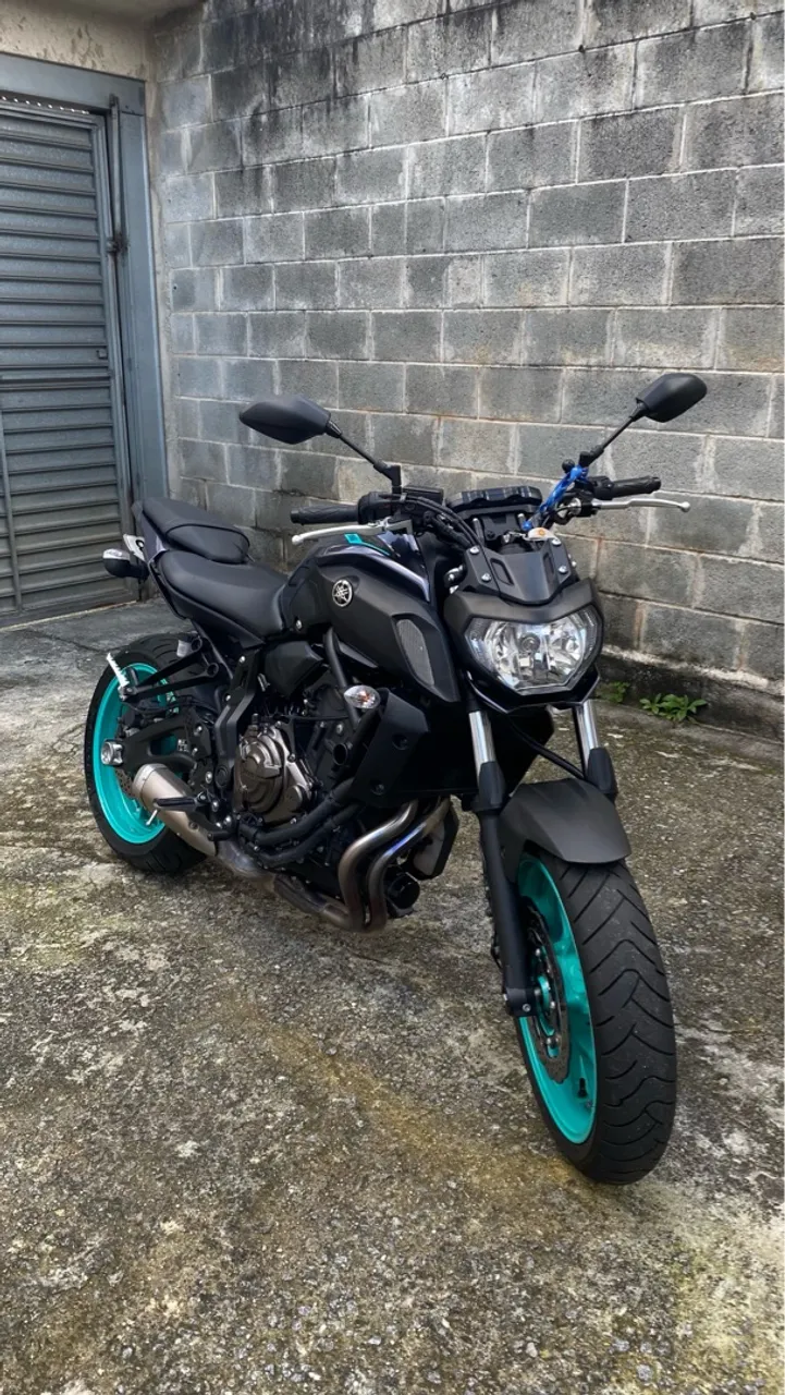 Motos YAMAHA MT-07/MT-07 2025 no Brasil