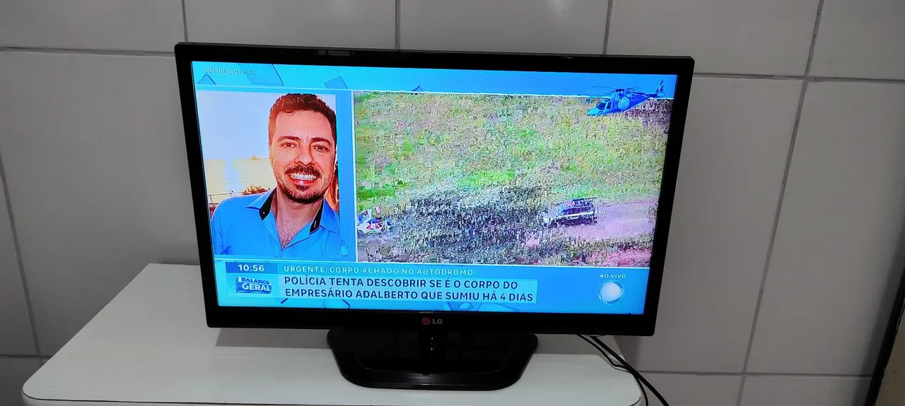 "tv smart 24 polegadas" - TVs no Brasil