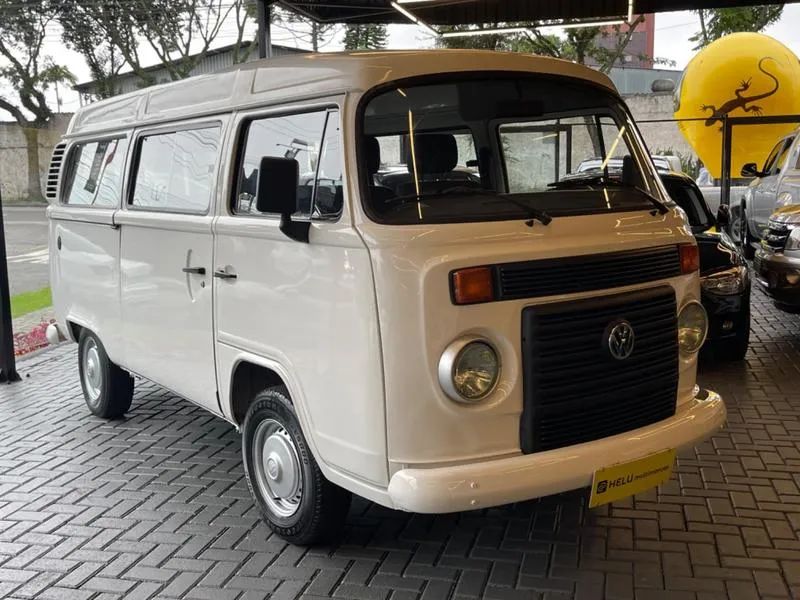 VOLKSWAGEN KOMBI 2013 Usados e Novos