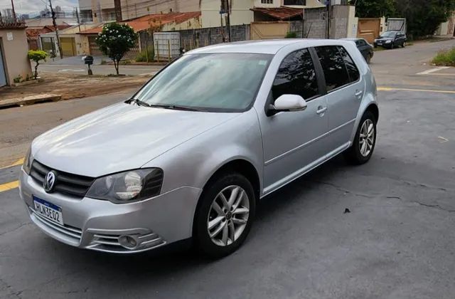 VOLKSWAGEN GOLF 2011 Usados e Novos