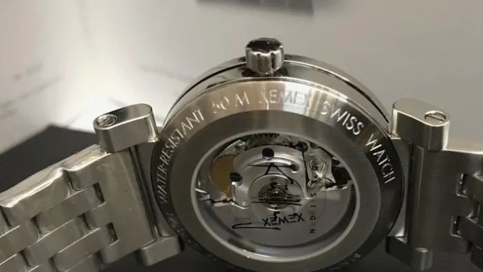 Relógio XEMEX suíço total, funcionamento automático, vidro de safira e ...