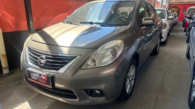 NISSAN VERSA 2013 Usados e Novos