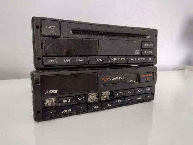 "radio omega" no Brasil