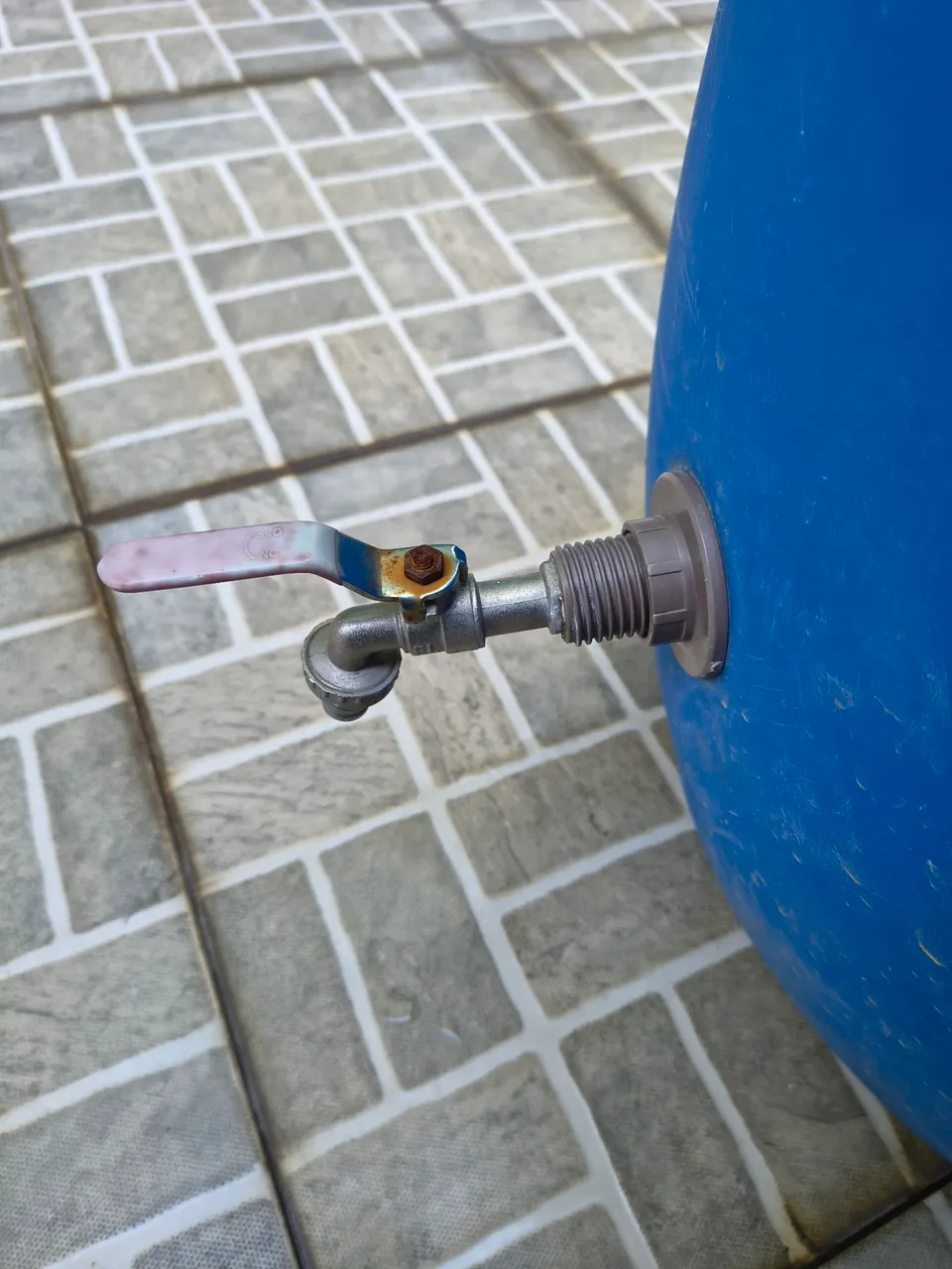 "tambores de 200 litros" no Brasil