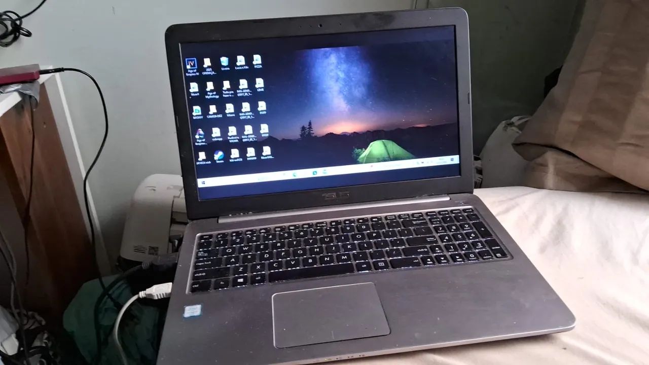 Notebook Asus com tela de 15.6 polegadas - Notebooks - Vila Basileia, São Paulo 1386338834 | OLX