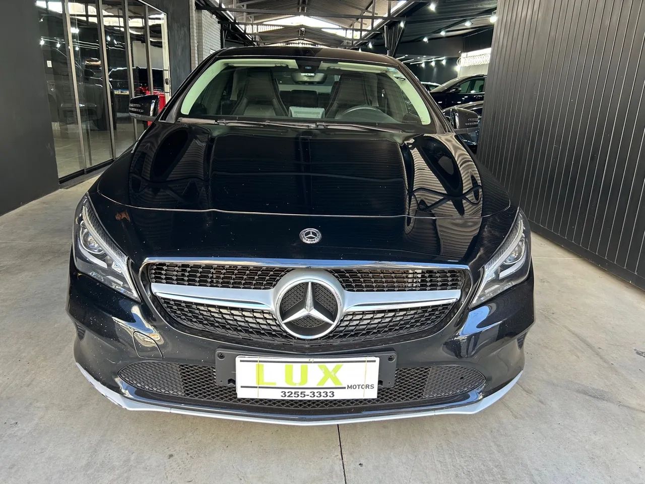 MERCEDES-BENZ CLA-180 Usados e Novos