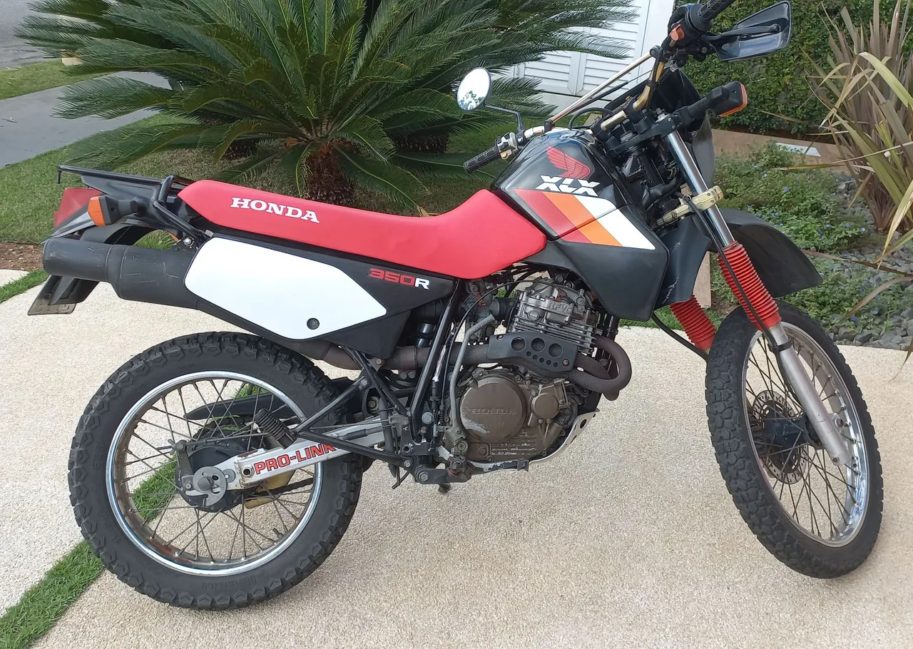Motos Honda XLX no Brasil