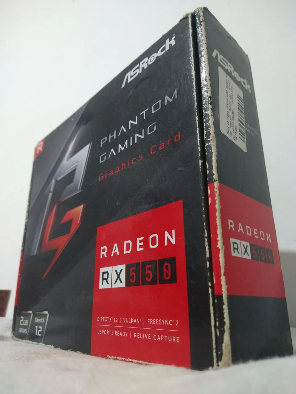 "amd radeon rx 550" - Placas de Vídeo no Brasil