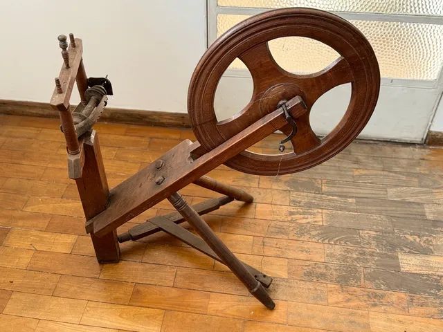 "roda de fiar" no Brasil