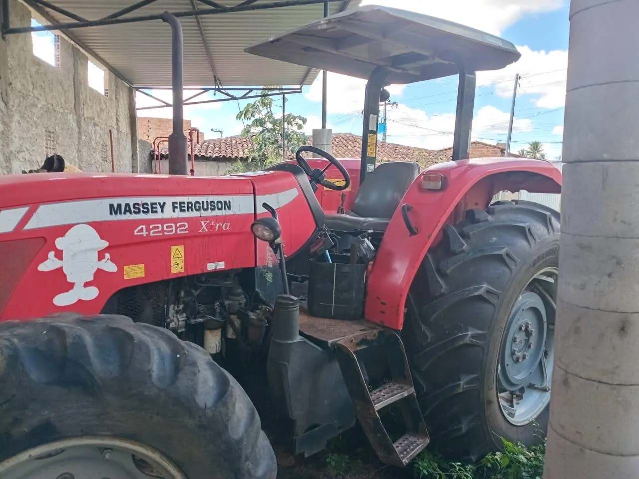 "massey ferguson 4292" - Tratores e máquinas agrícolas no Brasil