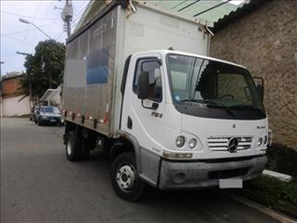 Caminhão Mercedes 715 à venda em todo o Brasil! | Busca Acelerada